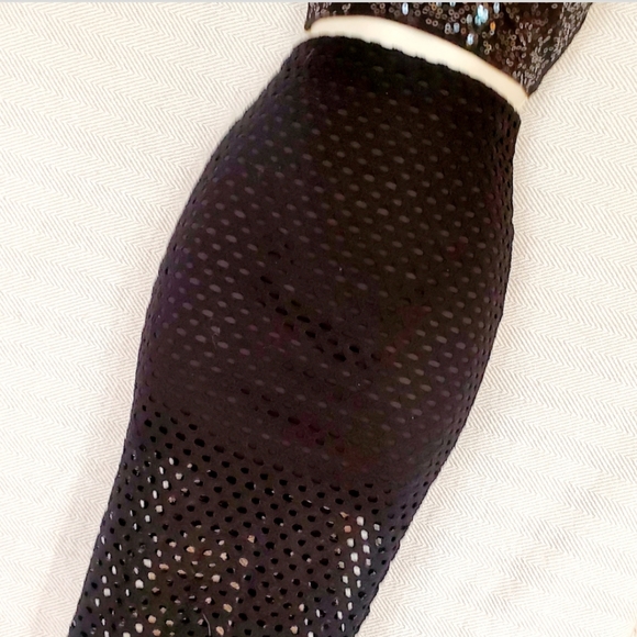 UK2LA | Skirts | New Black Midi Skirt With Net Overlay | Poshmark